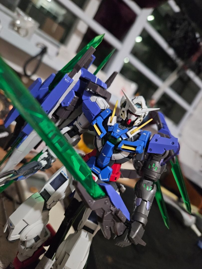 MG 1/100 Custom Build Gundam 00 Exia R4 with Susan Model kit, Hobbies ...