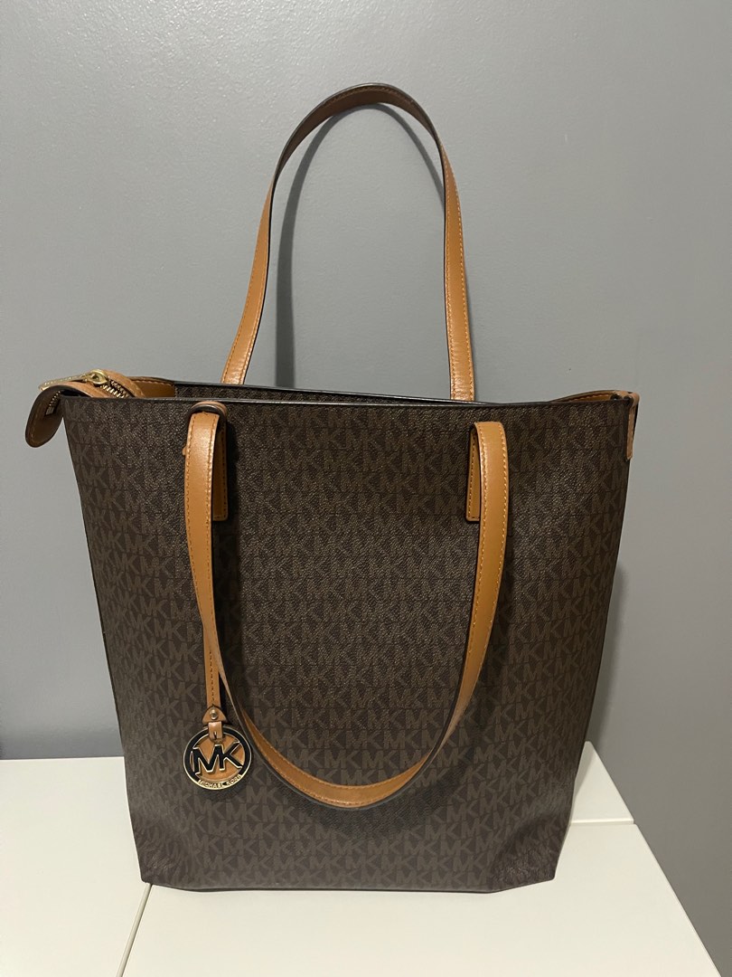 MK bag, Women's Fashion, Bags & Wallets, Tote Bags on Carousell