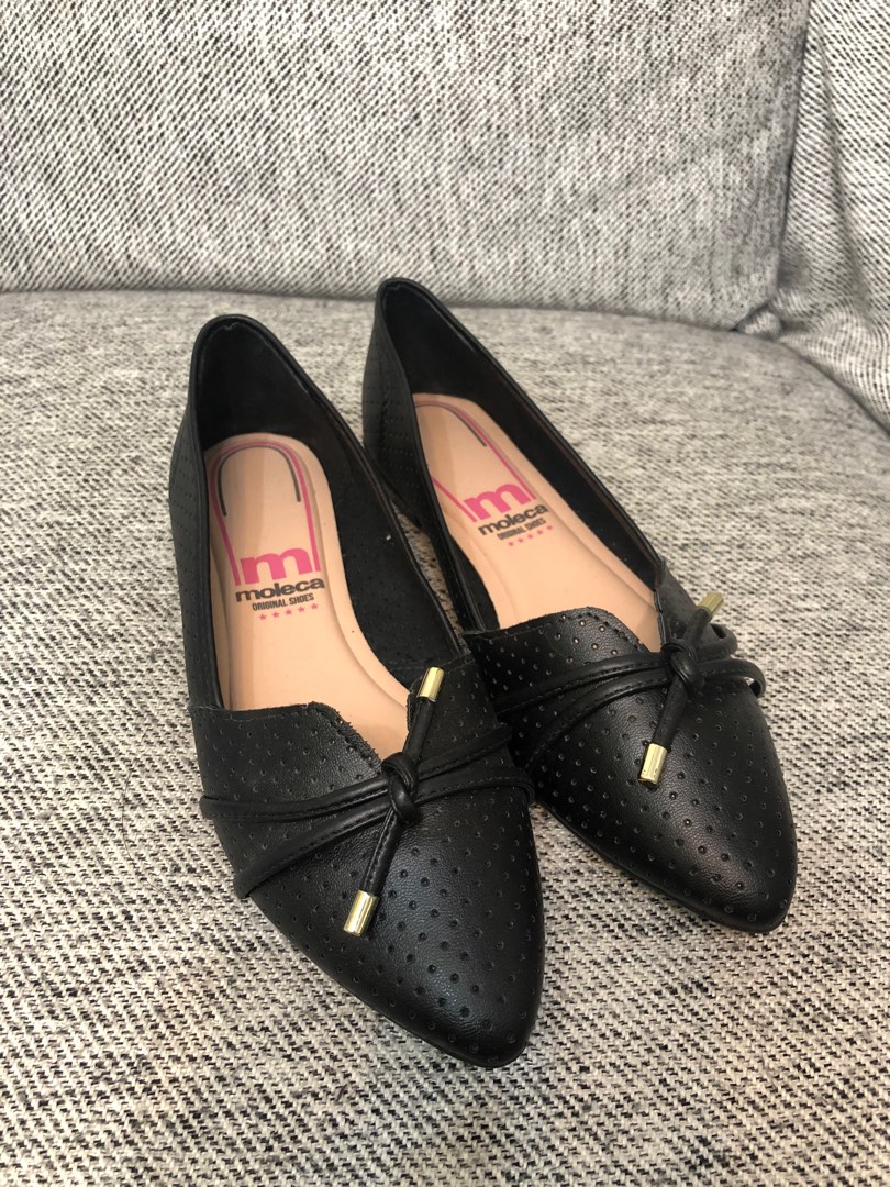 Moleca comfy black flats US8, Women's Fashion, Footwear, Flats ...