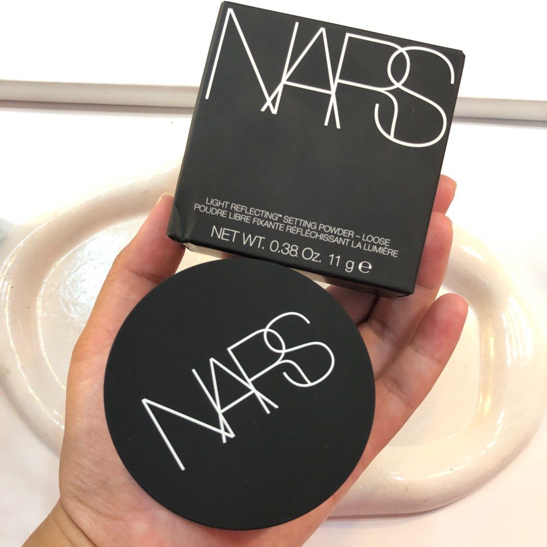 Nars Light Reflecting Loose setting powder - Translucent Crystal ...
