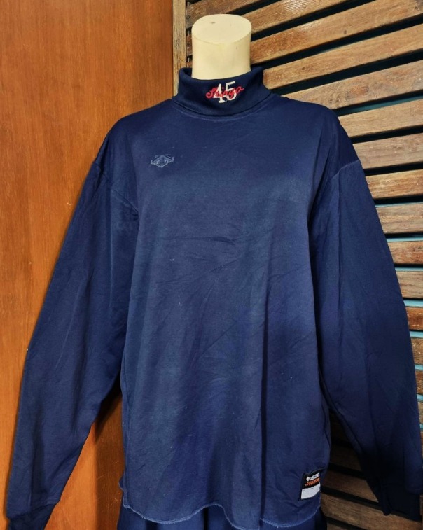 Navy Blue DESCENTE Turtle Neck Sweatshirt (chest: 50") CB103, Women's ...