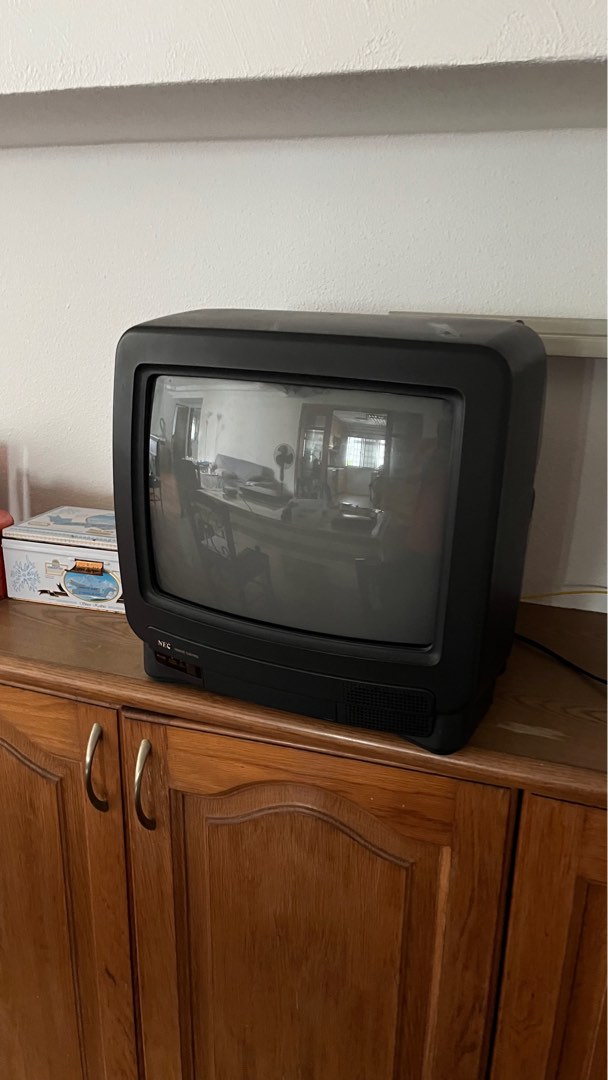 NEC box analog TV. Still can turn on. 14 in, TV & Home Appliances, TV ...
