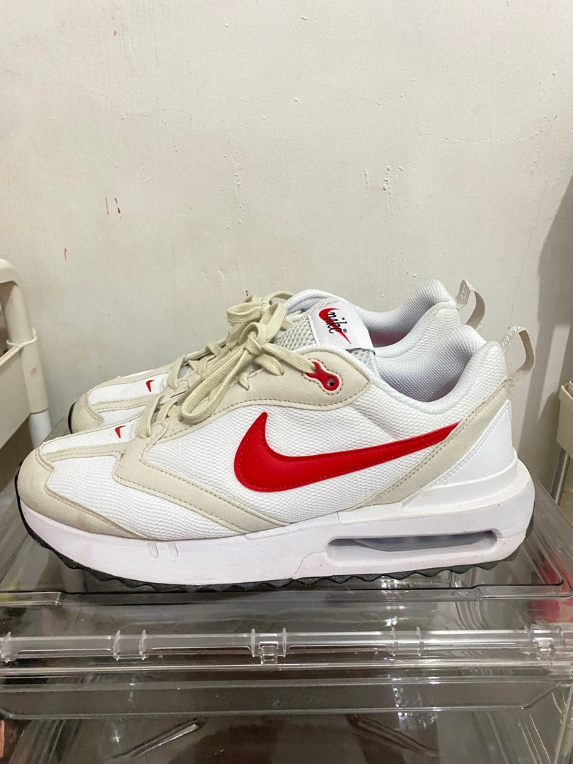 NIKE MENS AIRMAX DAWN, Men's Fashion, Footwear, Sneakers on Carousell