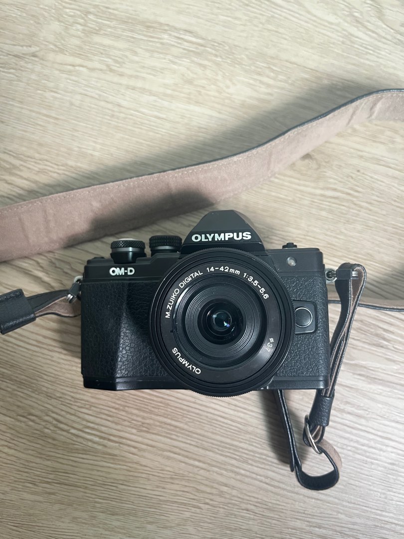 Olympus OMD EM-10 II, Photography, Cameras on Carousell