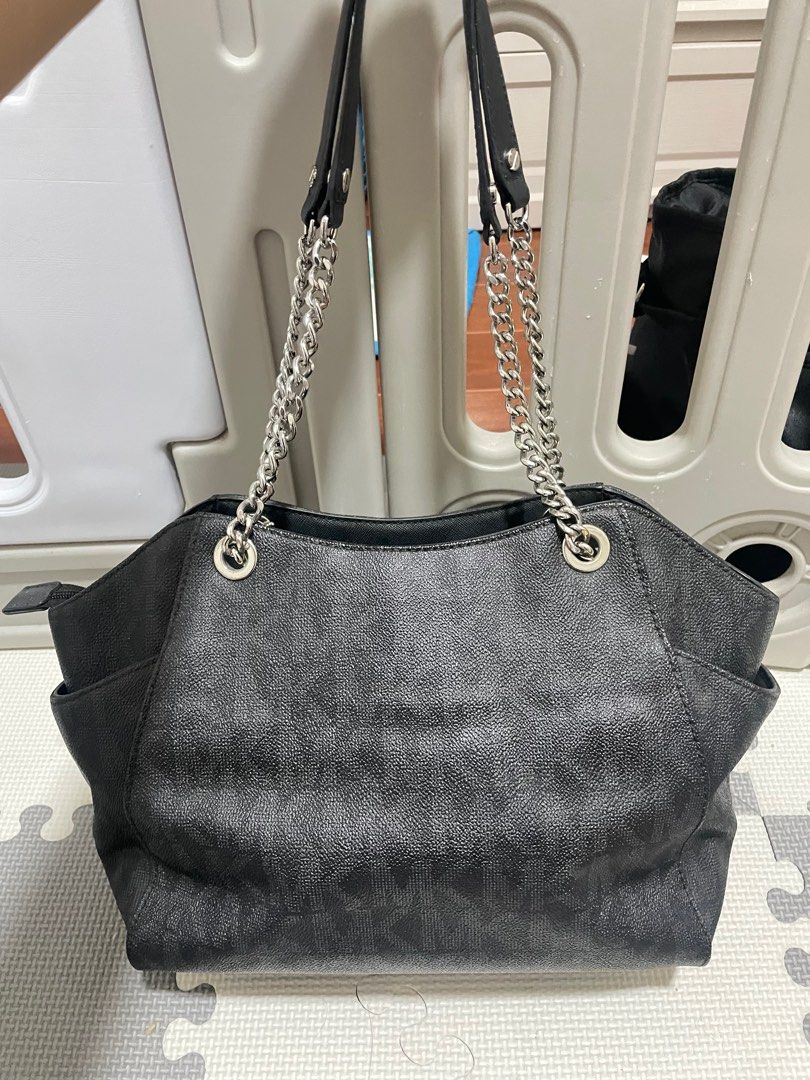 Original Michael Kors (MK) Jet Chain, Luxury, Bags & Wallets on Carousell