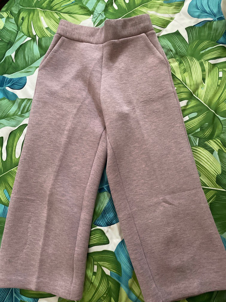 Pomelo pants, Fesyen Wanita, Pakaian Wanita, Bawahan di Carousell