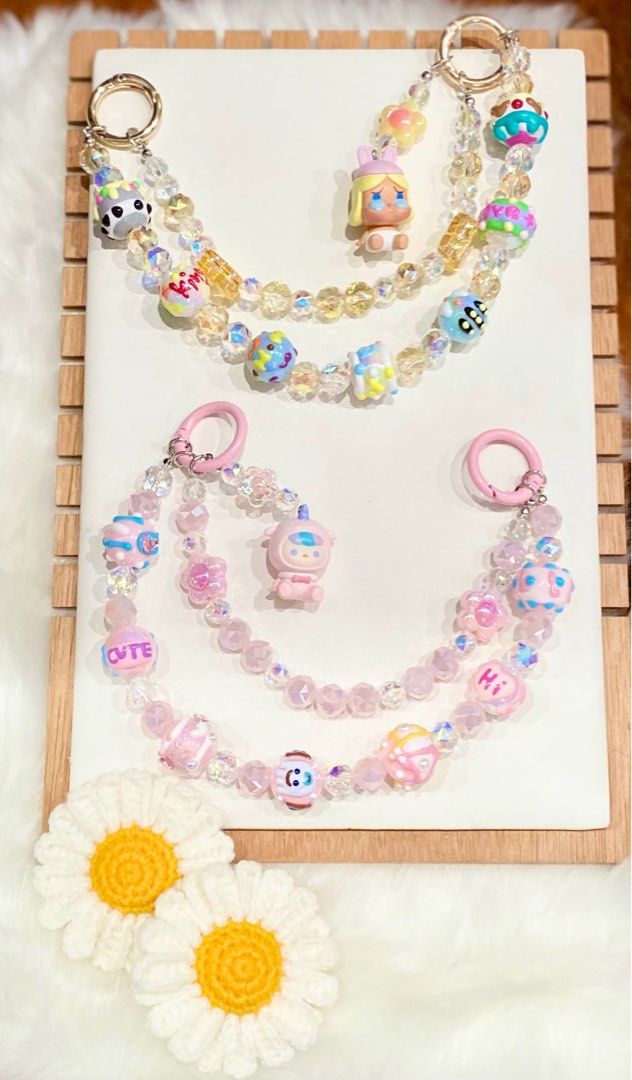 Popmart Classic Sitting Double Handphone Chain & Bag Charm, Women's ...