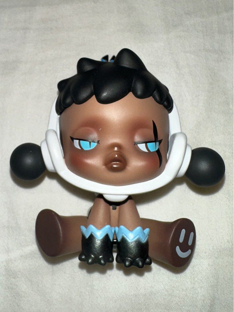 Popmart Skull Panda: Fake Evil, Hobbies & Toys, Toys & Games on Carousell