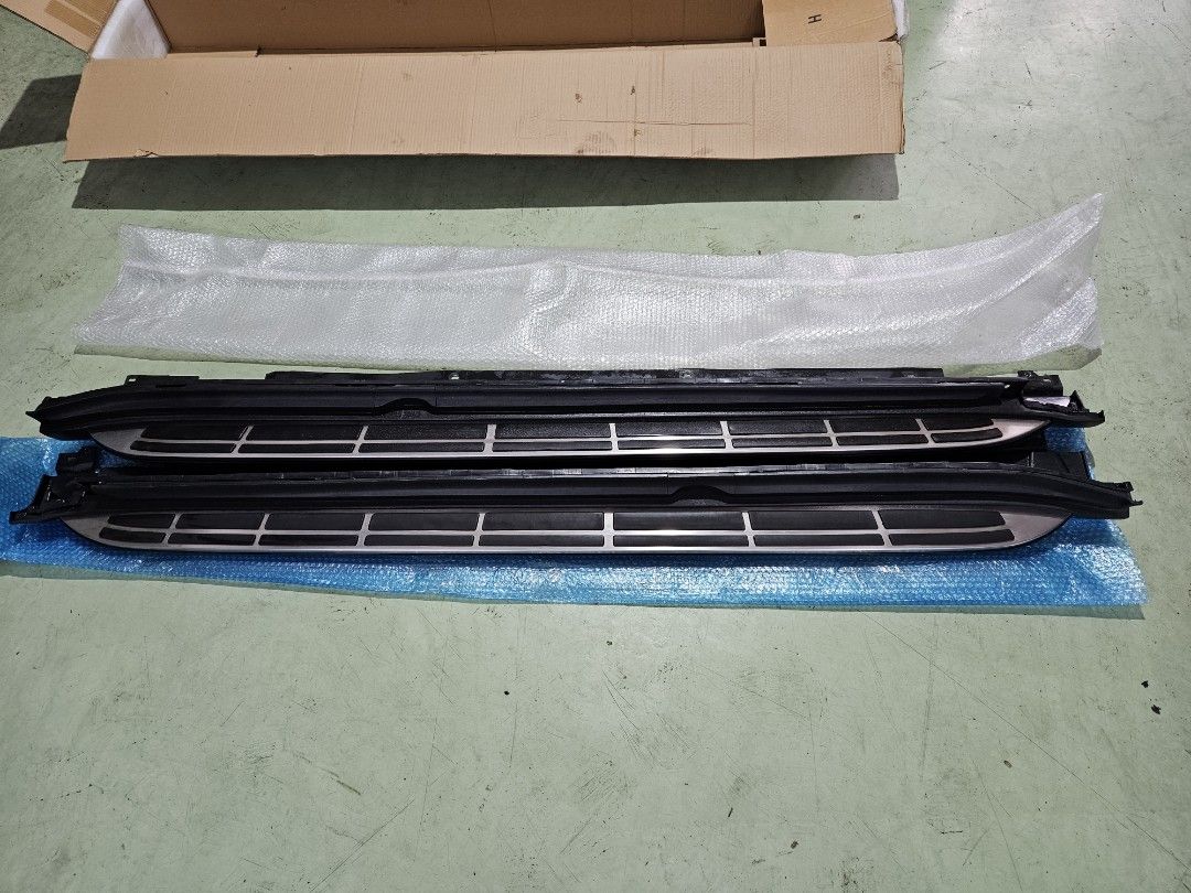 Porsche MACAN Side door steps running board, Car Accessories ...