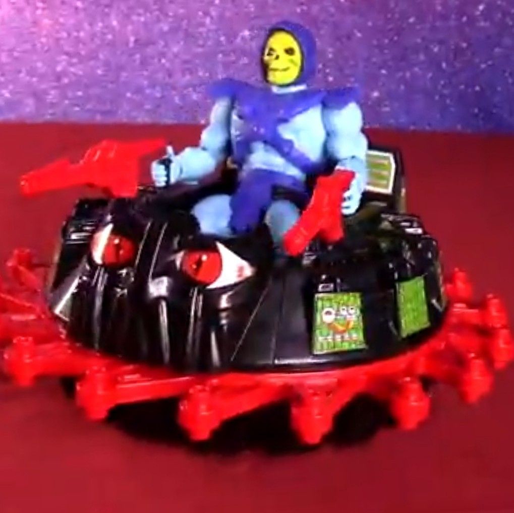 He-Man MOTU Retro SKELETOR and ROTON (Evil Assault Vehicle) action ...