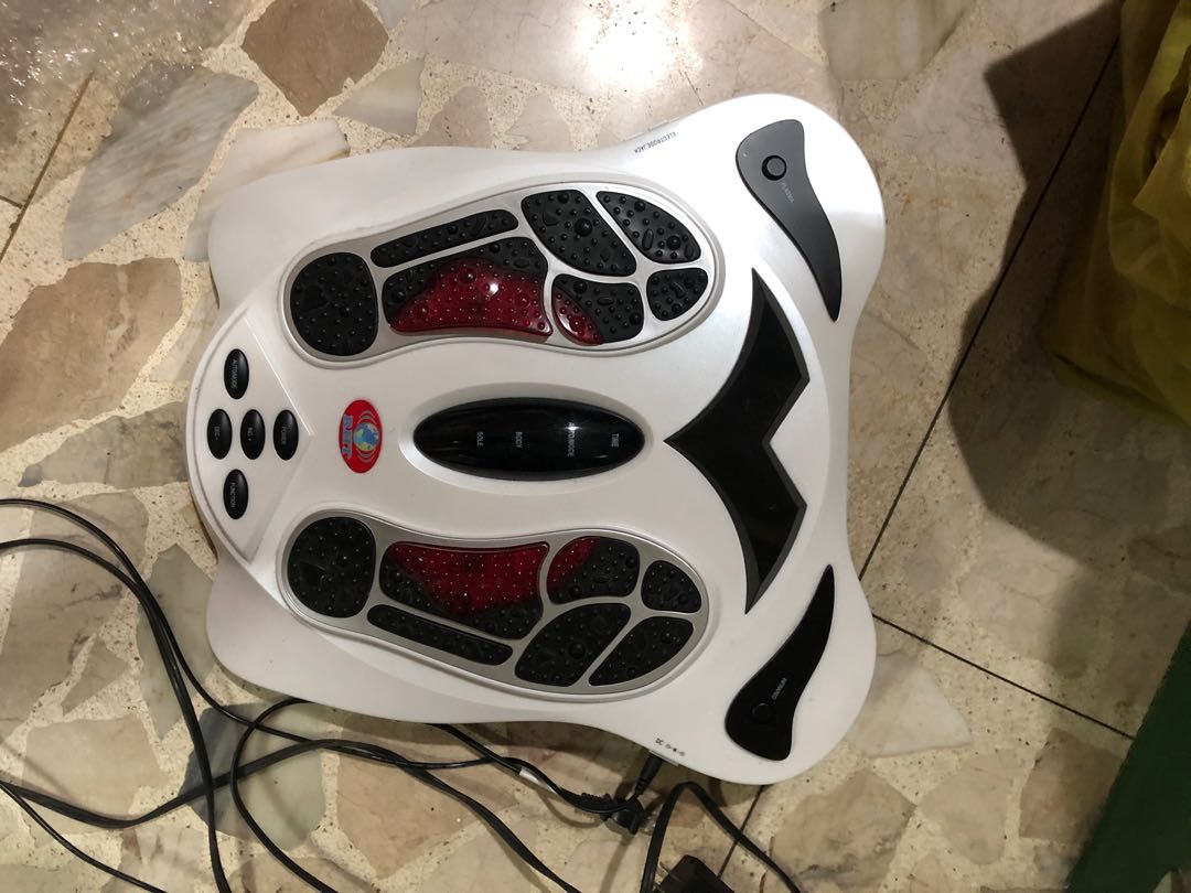 RHT tens therapy gadget with free RHT massager, Commercial & Industrial ...