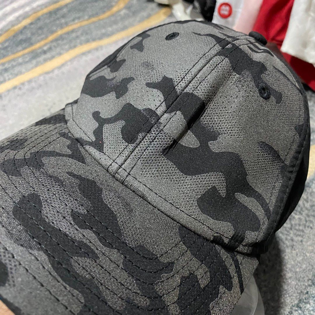 Russell Reflective Cap, Men's Fashion, Watches & Accessories, Cap ...