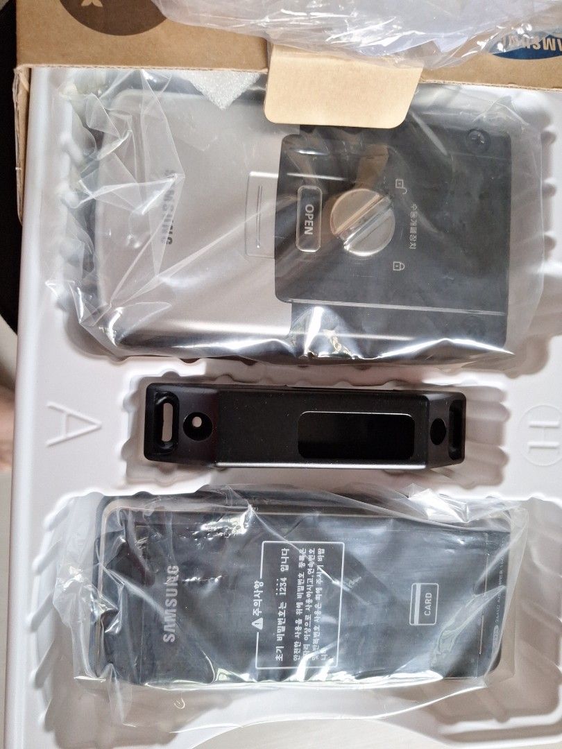 Samsung Smart Door Lock model SHS 2920, Furniture & Home Living ...