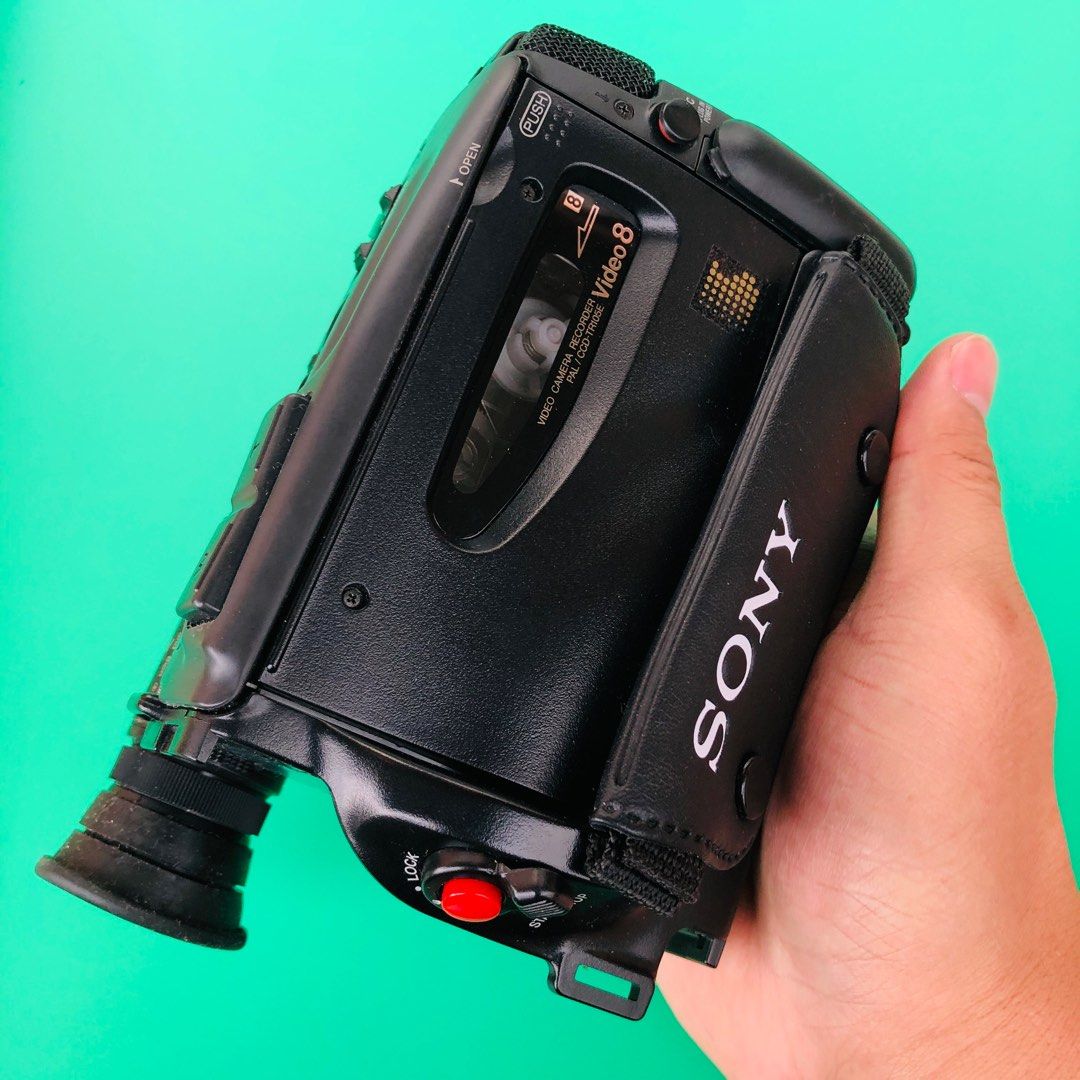 Sony Video 8 Handycam Camcorder, Photography, Cameras on Carousell