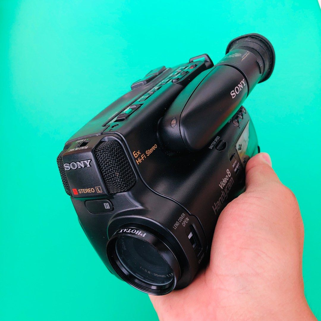 Sony Video 8 Handycam Camcorder, Photography, Cameras on Carousell