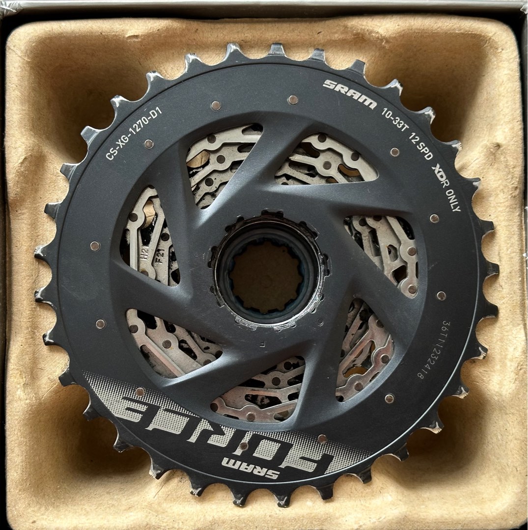SRAM AXS Force 10-33T 12S XG-1270 Cassette, Sports Equipment, Bicycles ...