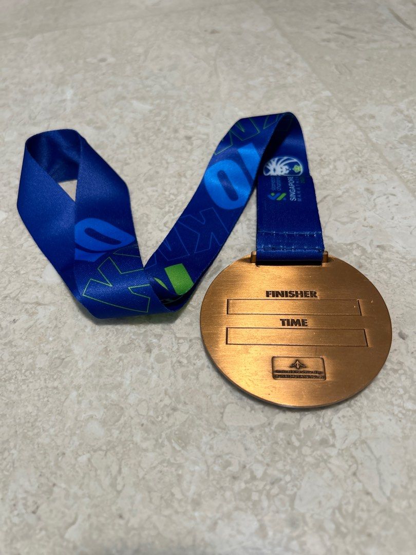 Standard Chartered Marathon 10KM Medal, Sports Equipment, Other Sports ...