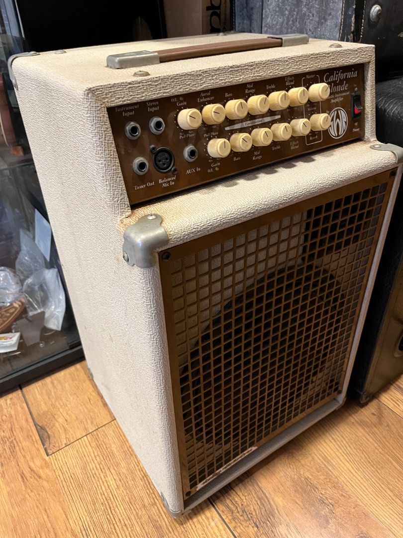 SWR California Acoustic amplifier 200watt, Hobbies & Toys, Music ...