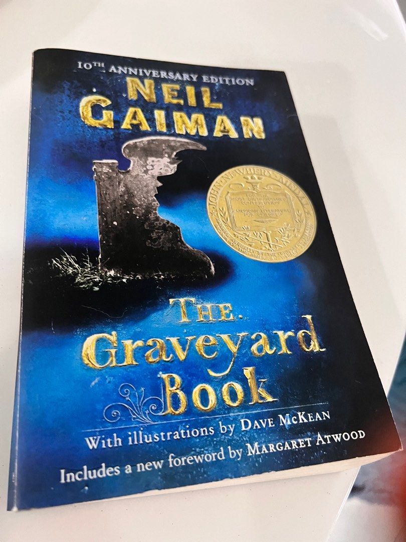 The Graveyard Book - Neil Gaiman, Hobbies & Toys, Books & Magazines ...