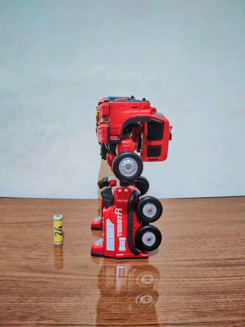 Tobot R Transformer- Korean animation Robot, Hobbies & Toys, Toys ...