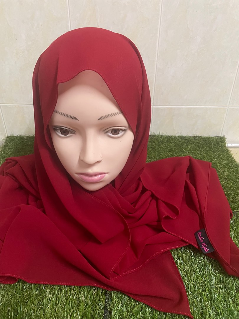 Tudung shawl kod 12, Women's Fashion, Muslimah Fashion, Hijabs on Carousell