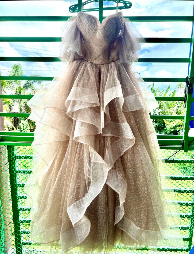 Tulle Gown / Ballgown / Prom Dress, Women's Fashion, Dresses & Sets ...