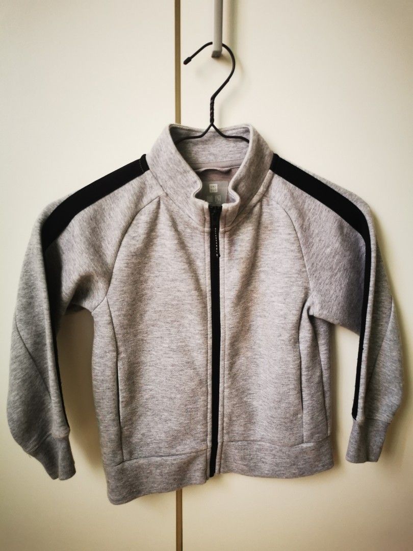 Uniqlo Kids Jacket, Babies & Kids, Babies & Kids Fashion on Carousell