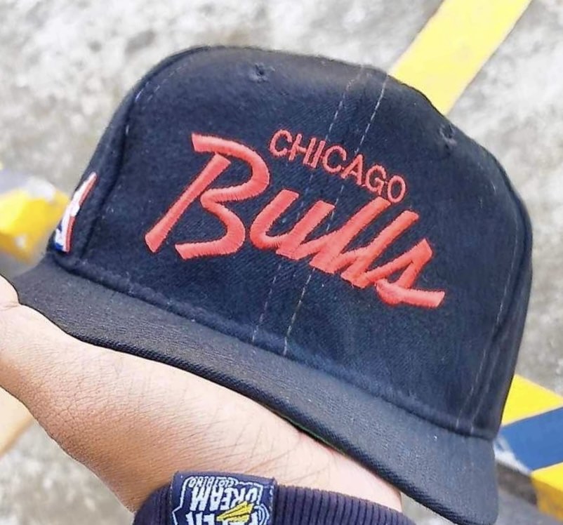 Vintage Sline Chicago Bulls SS the pro, Men's Fashion, Watches ...