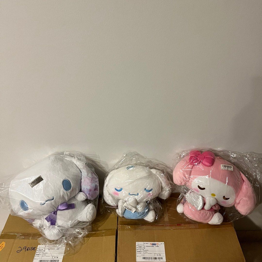 WTS toreba crane game claw machine ufo catcher sanrio authentic japan ...