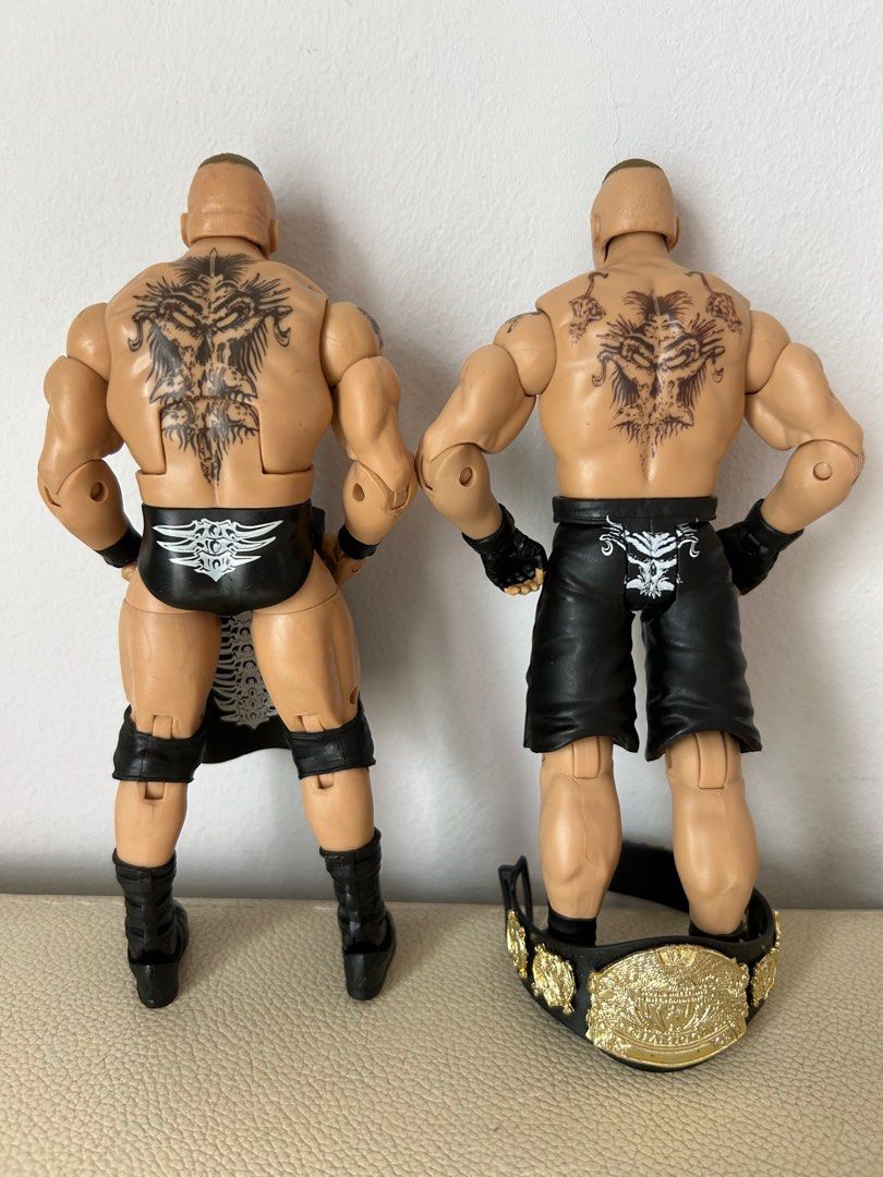 WWE Elite/ Basic "Here Comes The Pain" Brock Lesnar WWF, Hobbies & Toys ...