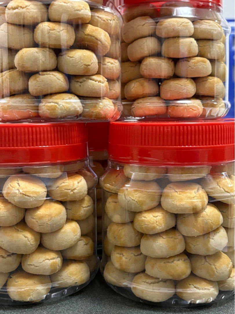 新年杏仁饼 Almond Cookies/Biscuits Chinese New Year Homemade biscuits, Food ...