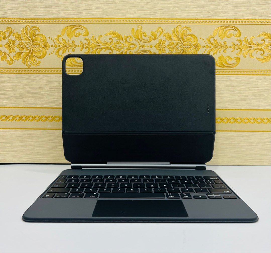 Apple Magic Keyboard Black Colour With 1 Year Apple Warranty Full Set ...