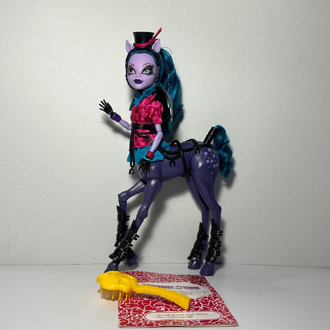 Avea Trotter Monster High Freaky Fusion Doll G1, Hobbies & Toys, Toys ...