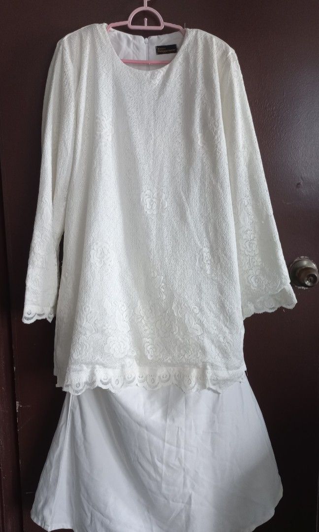 Baju Kurung Lace Putih Offwhite Nikah / Tunang, Women's Fashion ...