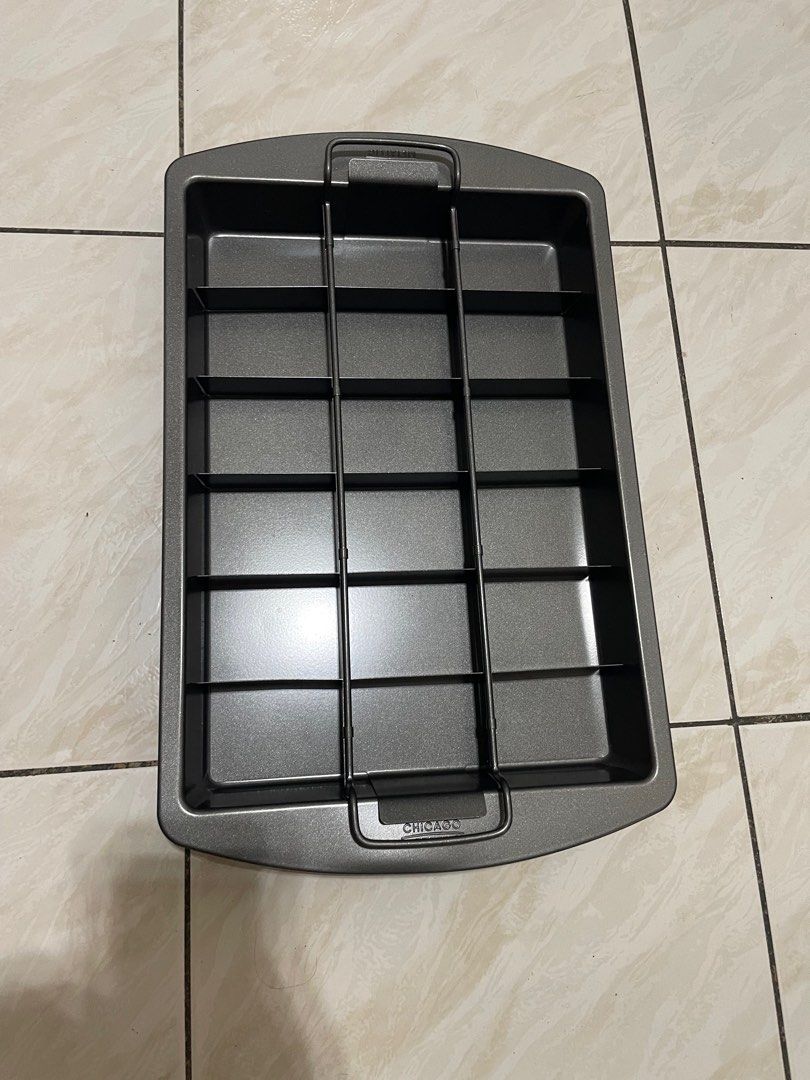Chicago Metallic Professional Slice Solutions Brownie Pan, Furniture ...