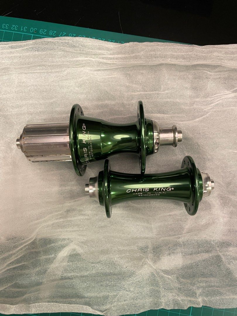 Chris King R45 Hubs 20/24 (Steel Bearings), Sports Equipment, Bicycles ...
