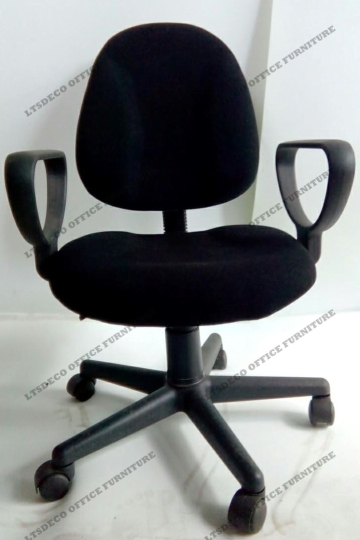 CLERICAL CHAIR WITH ARMREST OFFICE PARTITION | OFFICE FURNITURE ...