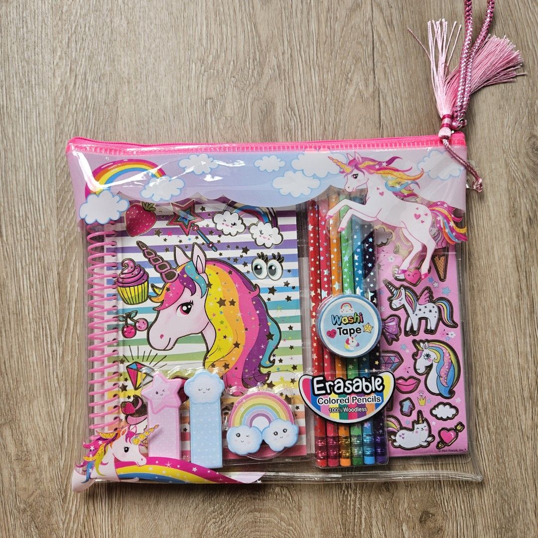 Colouring Art Set / Smiggle Colouring Art Set, Hobbies & Toys ...