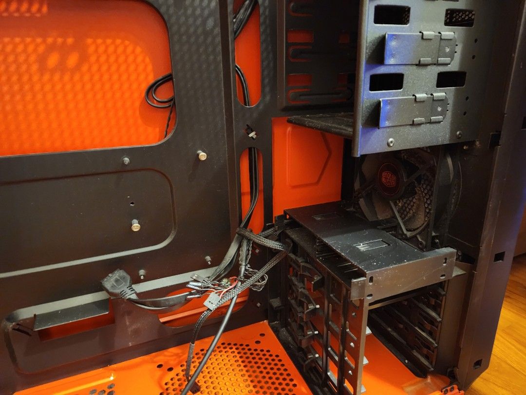 Corsair ATX PC Case / PC chassis, Computers & Tech, Parts & Accessories ...