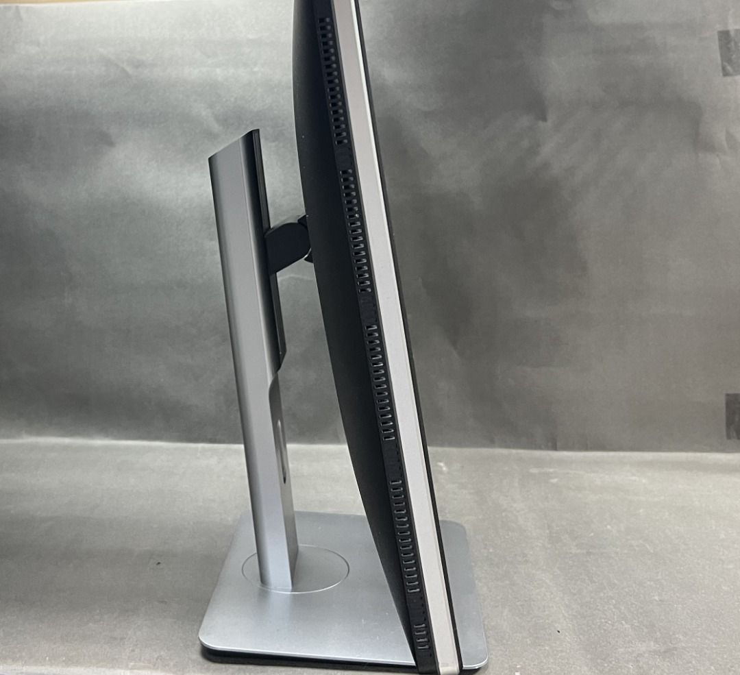 Dell 27吋 4K顯示器 3840 x 2160 P2715Q 27" IPS Ultra HD 4K 2160p Monitor w ...
