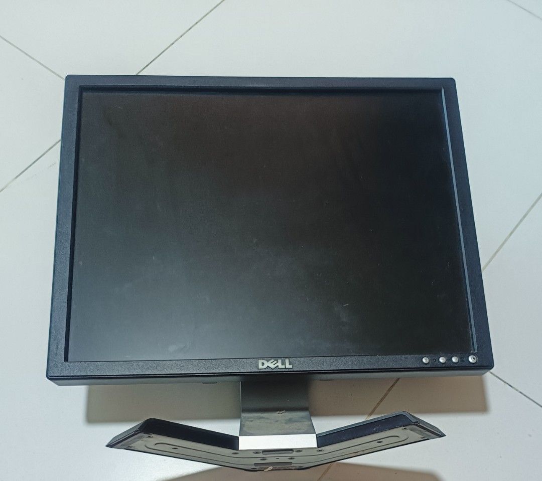 Dell Monitor 19 inch, Computers & Tech, Parts & Accessories, Monitor ...