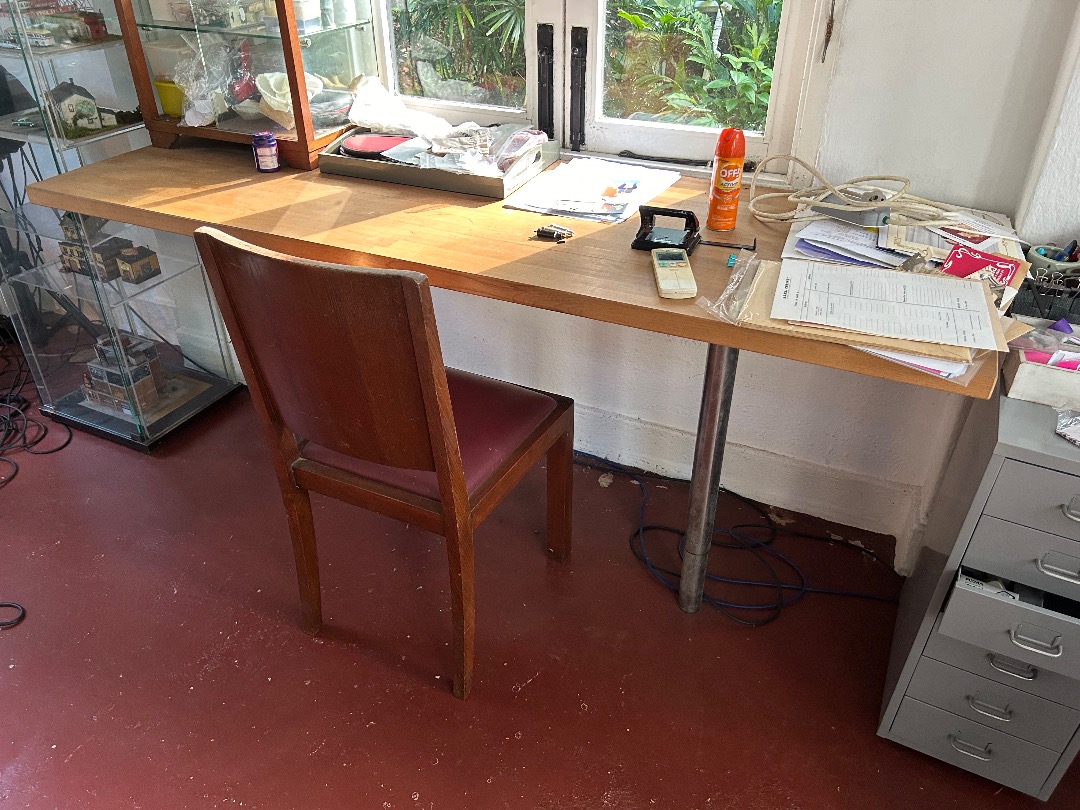 Desk - 186 cm x 64 cm table top + 2 adjustable legs, Furniture & Home ...