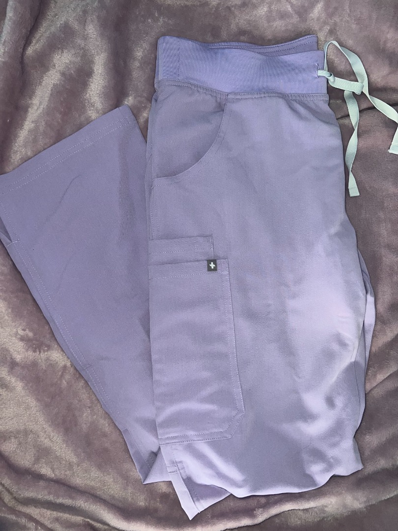 FIGS Lavender Dew Pants in Medium, Women's Fashion, Bottoms, Other ...