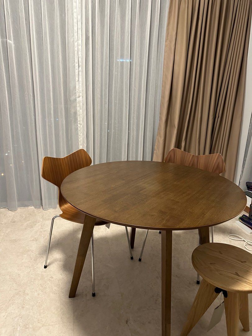 Forty two Round Dining Table, Furniture & Home Living, Furniture ...