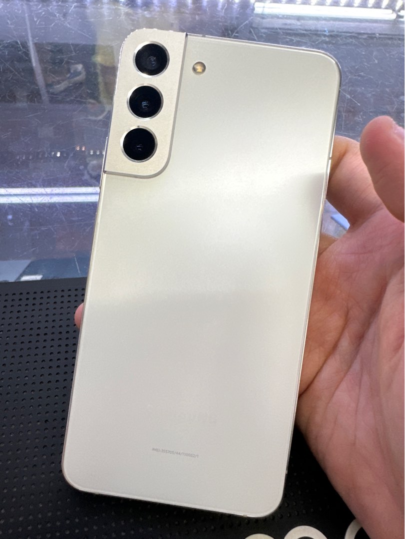 Galaxy S22 Plus 5G White 256GB, Mobile Phones & Gadgets, Mobile Phones ...