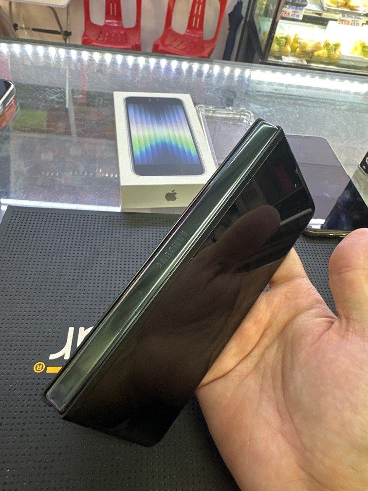 Galaxy Z Fold 3 Phantom Green 256GB, Mobile Phones & Gadgets, Mobile ...