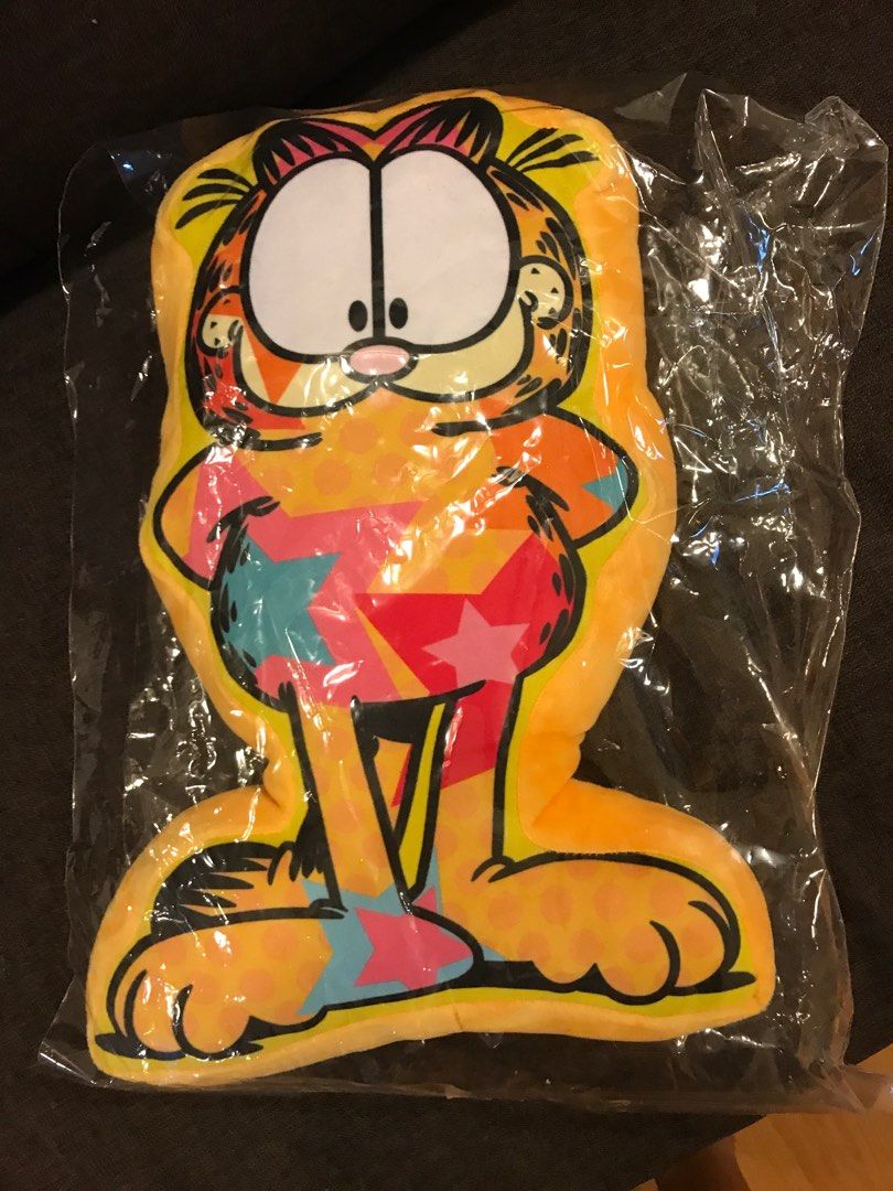 Garfield soft toy, Hobbies & Toys, Toys & Games on Carousell