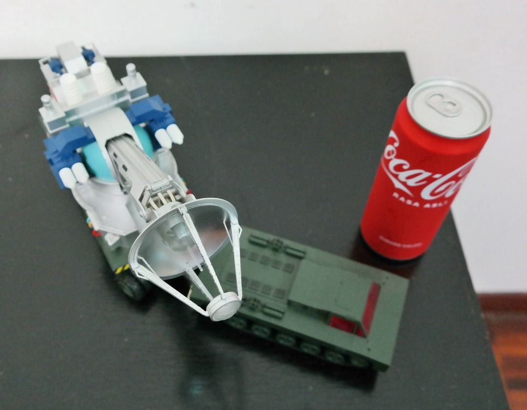 Godzilla Maser Cannon Tank - Laser beam can light up, Hobbies & Toys ...