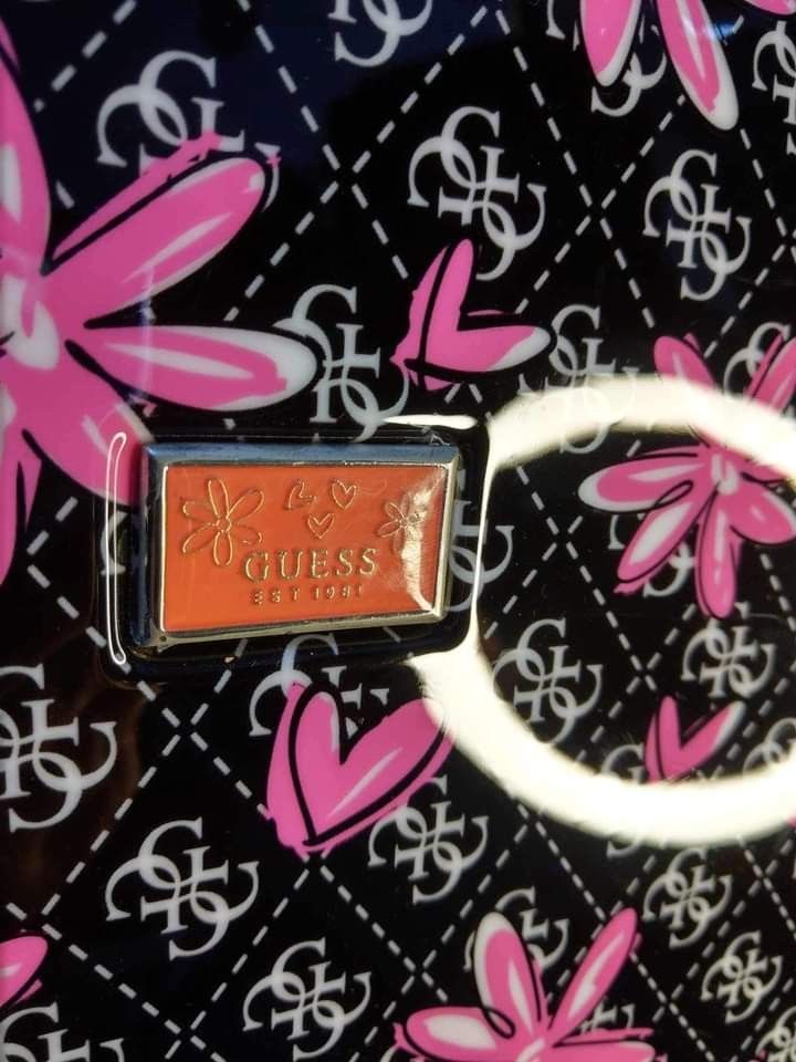 GUESS ORIGINAL BRAND, Hobbies & Toys, Travel, Luggage on Carousell