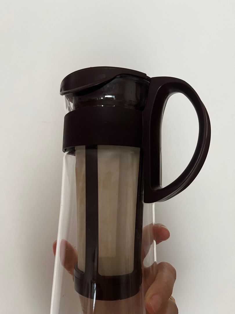 Hario cold brew coffee pitcher, Food & Drinks, Beverages on Carousell